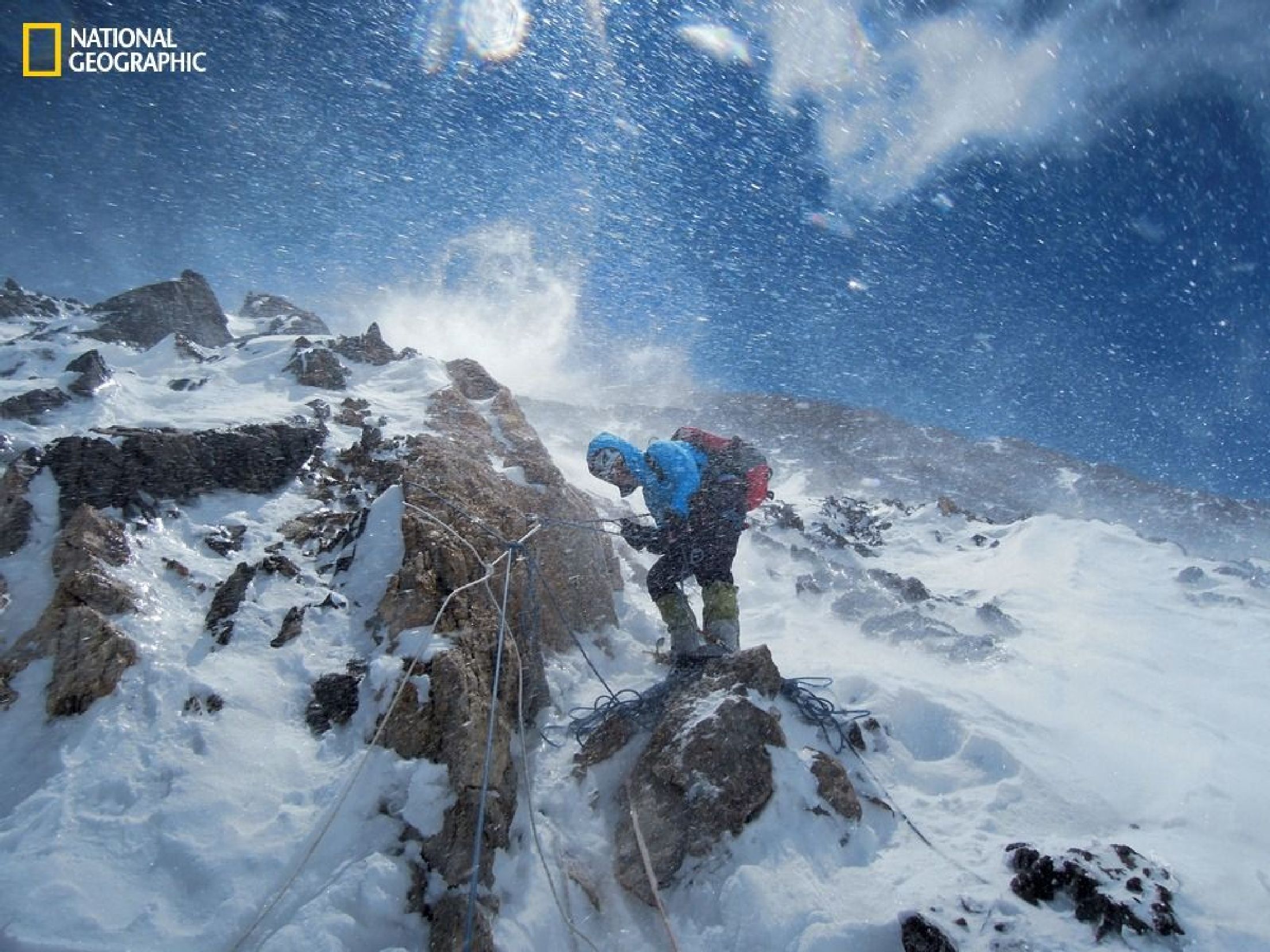 125 Years of National Geographic: The Photo Issue - Photographs and ...