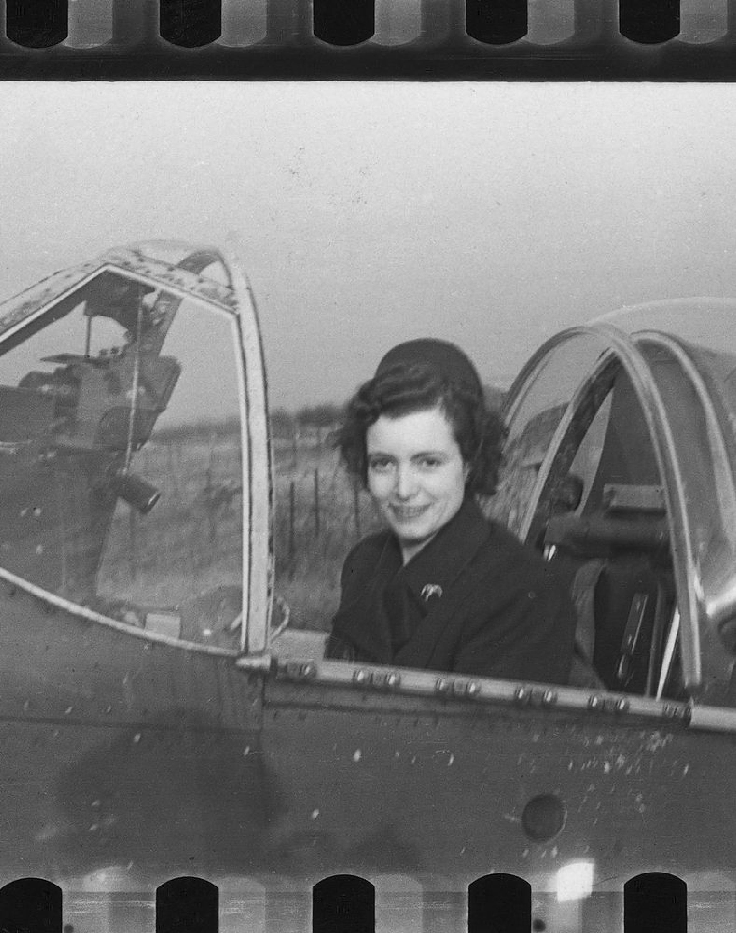 The Airmen - Photographs by Michal Solarski | Text by Joanna Frydel ...