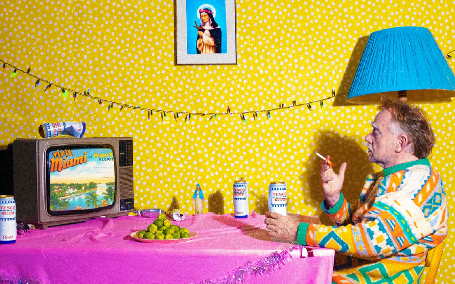 hands face - Photographs by Adam Krawesky | LensCulture