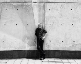 La Calle: On the Streets of Mexico - Photographs by Alex Webb | Review ...