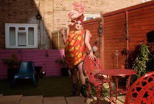 Jan Klos - Queens at Home | LensCulture