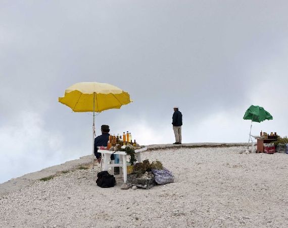 The Endless Draw of Portraiture - Photographs by Richard Renaldi ...