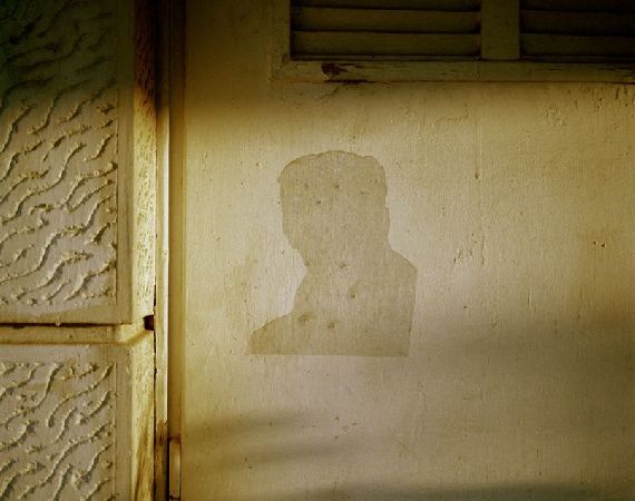 The Endless Draw of Portraiture - Photographs by Richard Renaldi ...