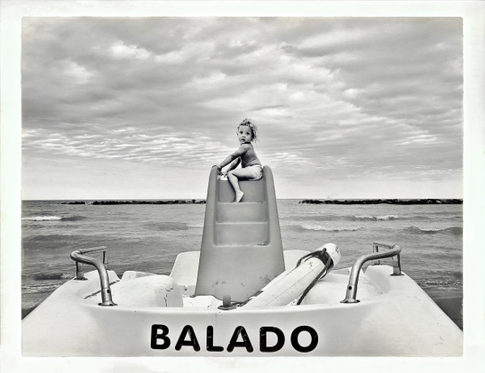 Carlo Traini - Promenade - Pathos ed ironia in costume | LensCulture