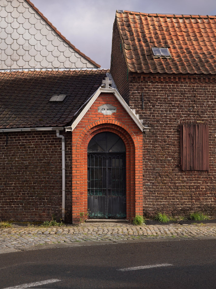 Pascal Liénard - Passing his sky / Passer son ciel | LensCulture