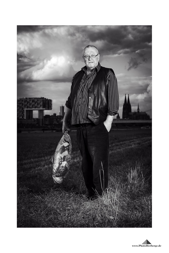 Heinz-Peter Schepp - KM-Stein686 und Puppenmord als gegensätzlicher ...