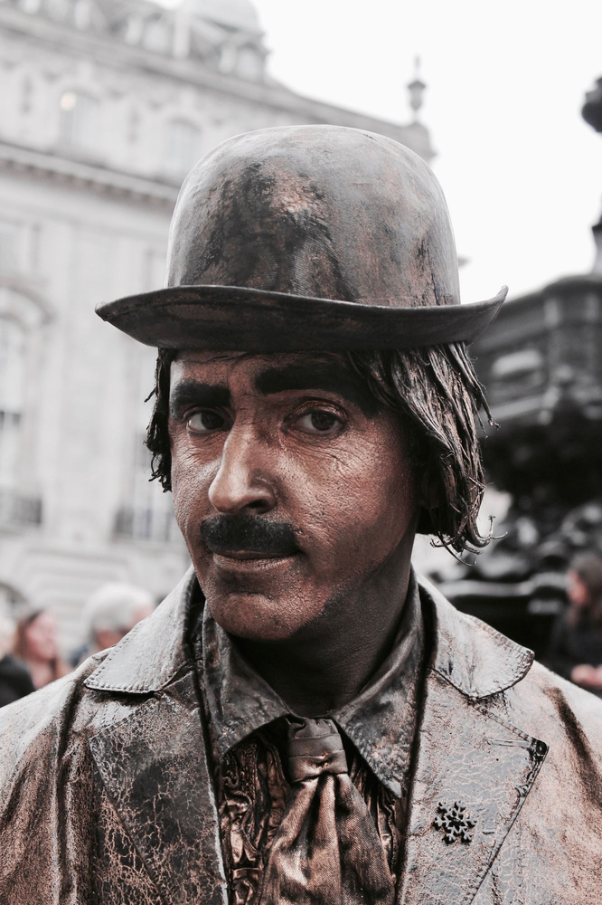 Sarah Aberdeen - Curious Moments | LensCulture