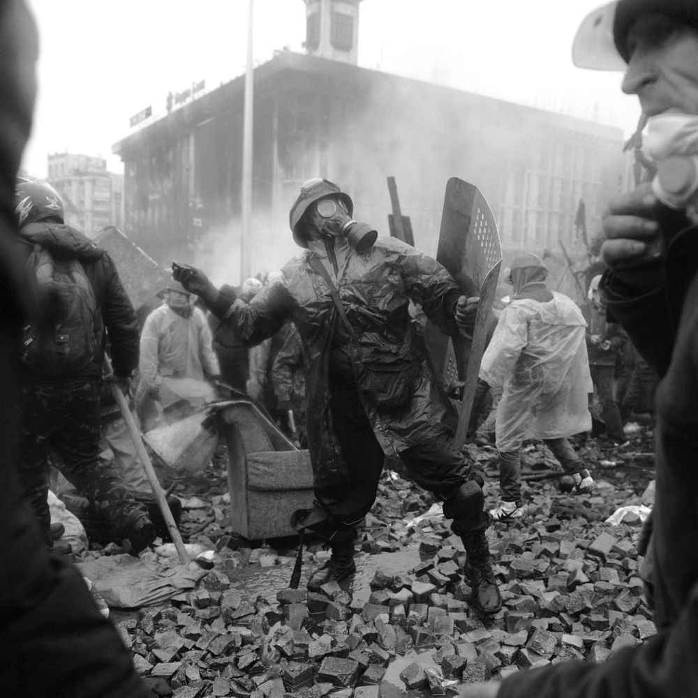 Ukraine Revolution 2014 in Black-and-White - Photographs and text ...