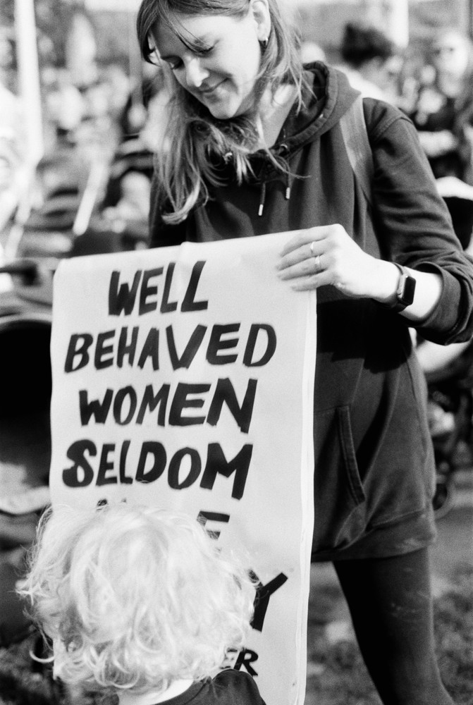 Elizabeth Pimentel - Ghosts in the Machine | LensCulture