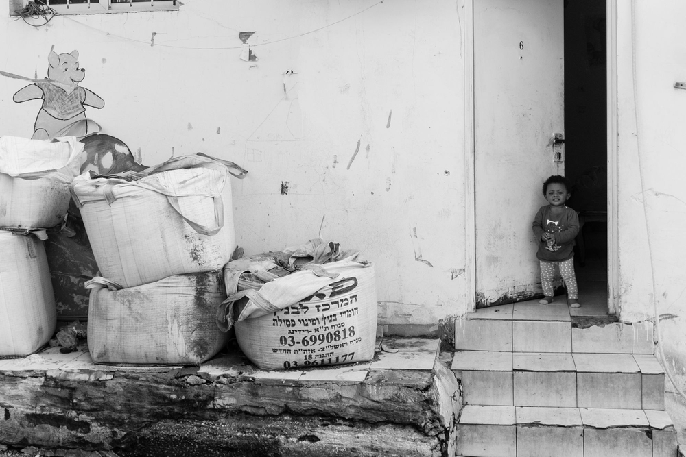 David Goldstein - Portrait of a society | LensCulture