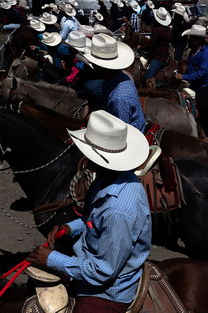 Seth Adrián - Un sol así | LensCulture