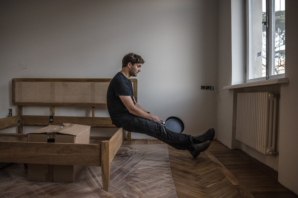 Sergey Ponomarev - RELOCATED | LensCulture