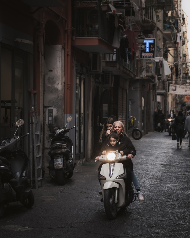 Constantin Munteanu - Untitled | LensCulture