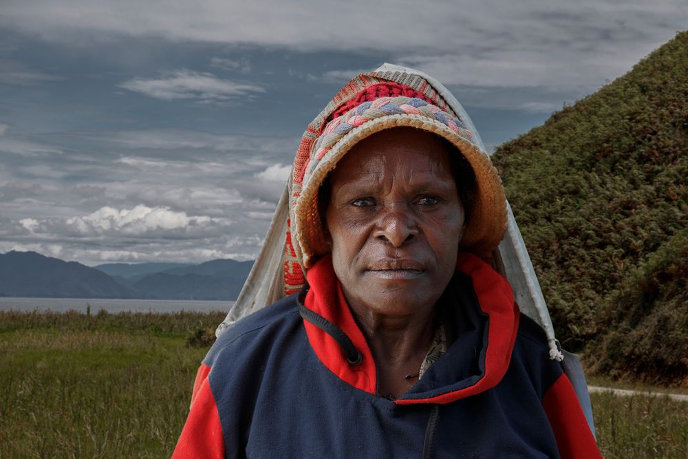 Nikolaj Nakropin - Ten steps into West Papua | LensCulture