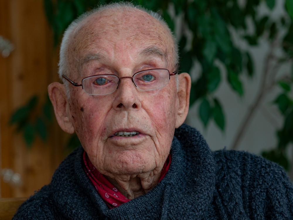 Lydia Bergida - On The Same Side - The last of the Righteous Among the ...