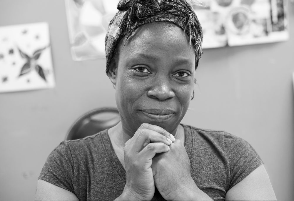 Ann Rosen - In the Presence of Women: Women in Shelter | LensCulture