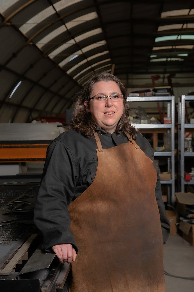 Timothy Lawrence - Women@Work | LensCulture