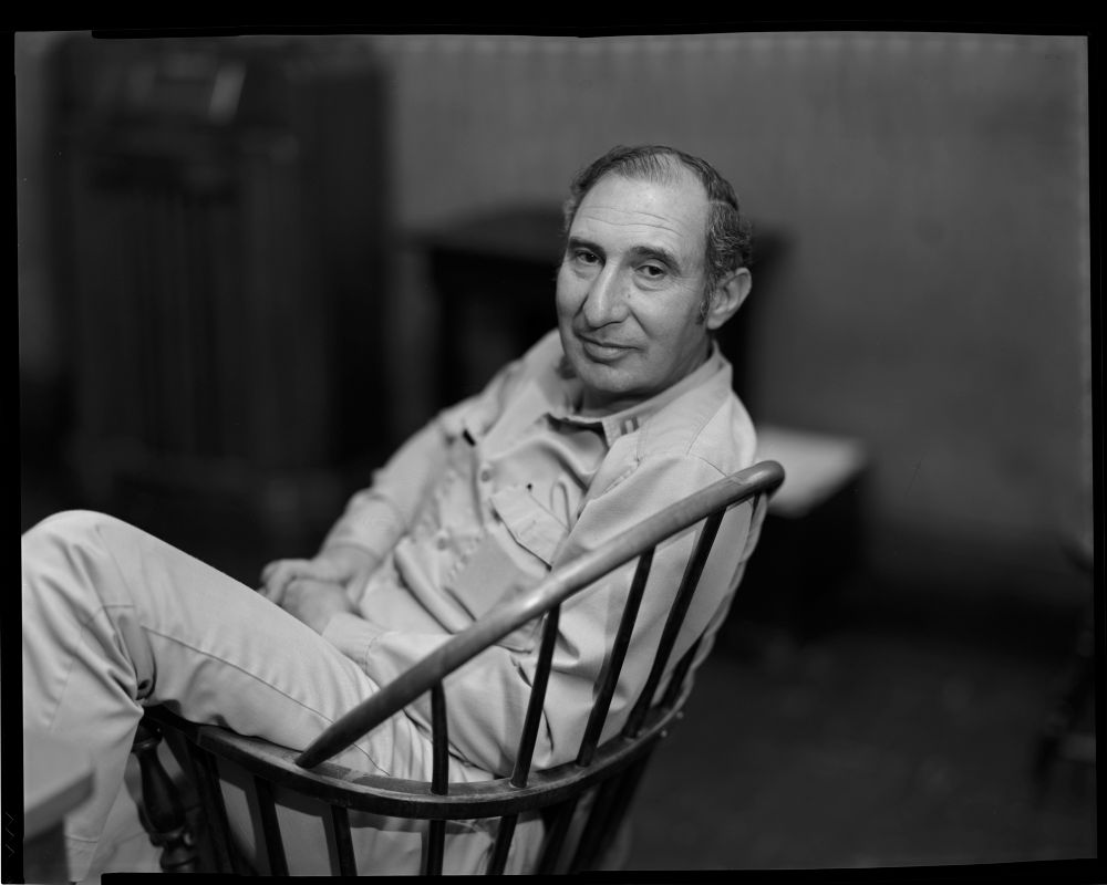 David Reinfeld - Portraits 8x10 | LensCulture