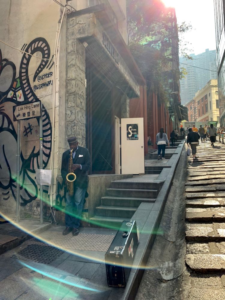 Raymond Kar Kit Tam - Submission | LensCulture