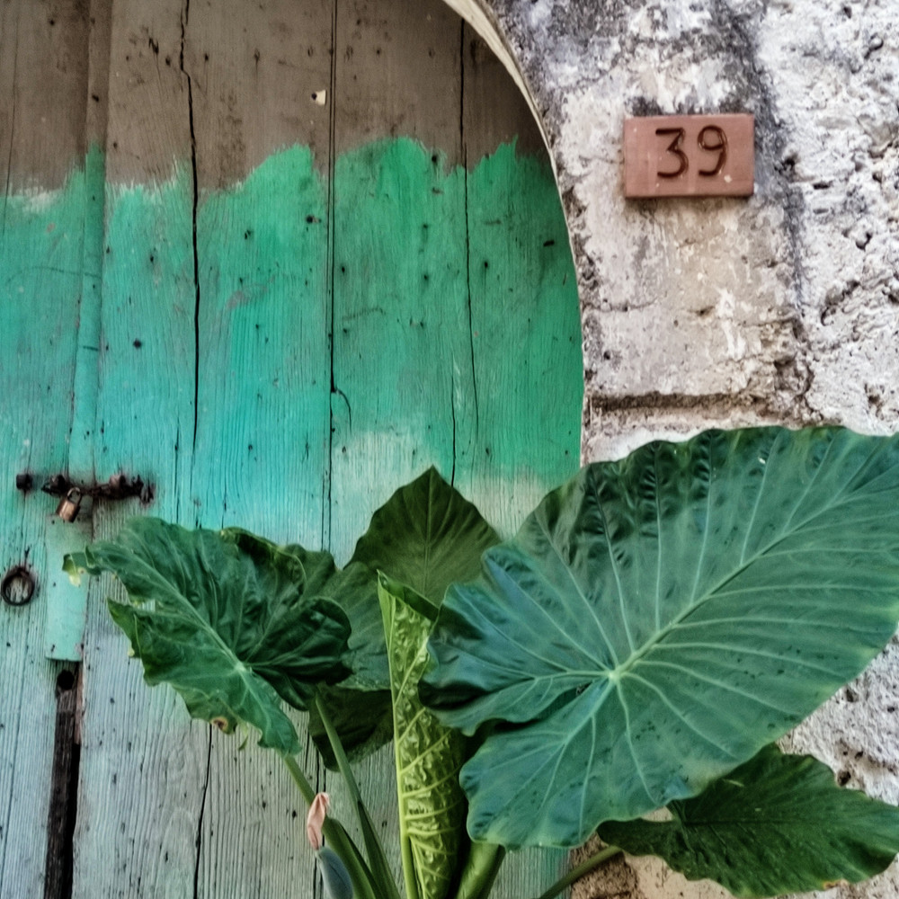 Maria Pia Festini - ITALIAN MEDIEVAL VILLAGES | LensCulture