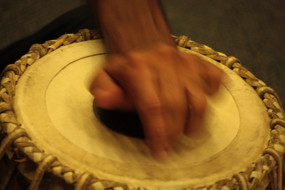 Saba Hasan - tabla a study in movement | LensCulture