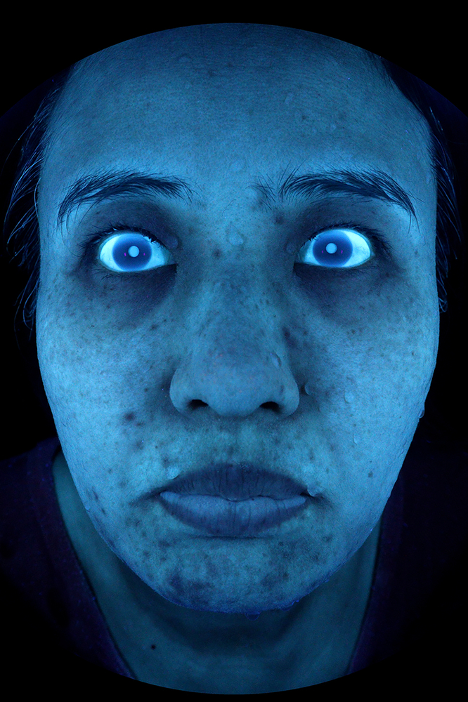 엘리 류 - UnVisible - Blue Self-portrait | LensCulture