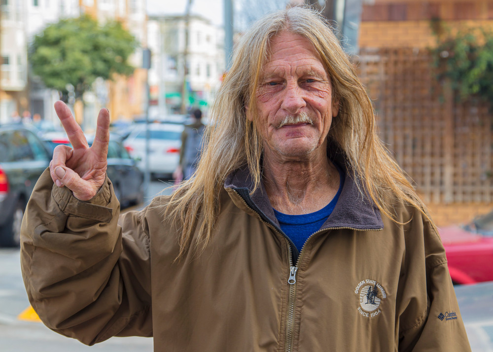 Stuart Spinks - Living in The City | LensCulture