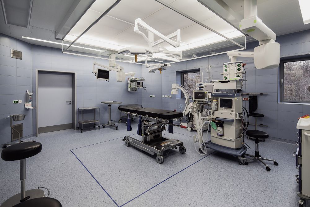 Gabrijela Obert - Childrens hospital operating rooms | LensCulture