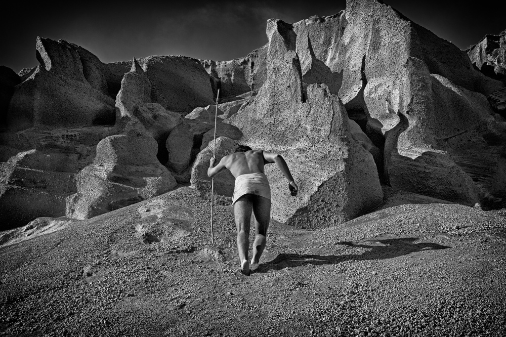 Nikos Rigopoulos - Under the volcano | LensCulture