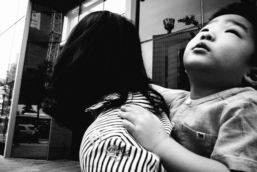 Cheong Lee - SNAP! BITE! | LensCulture