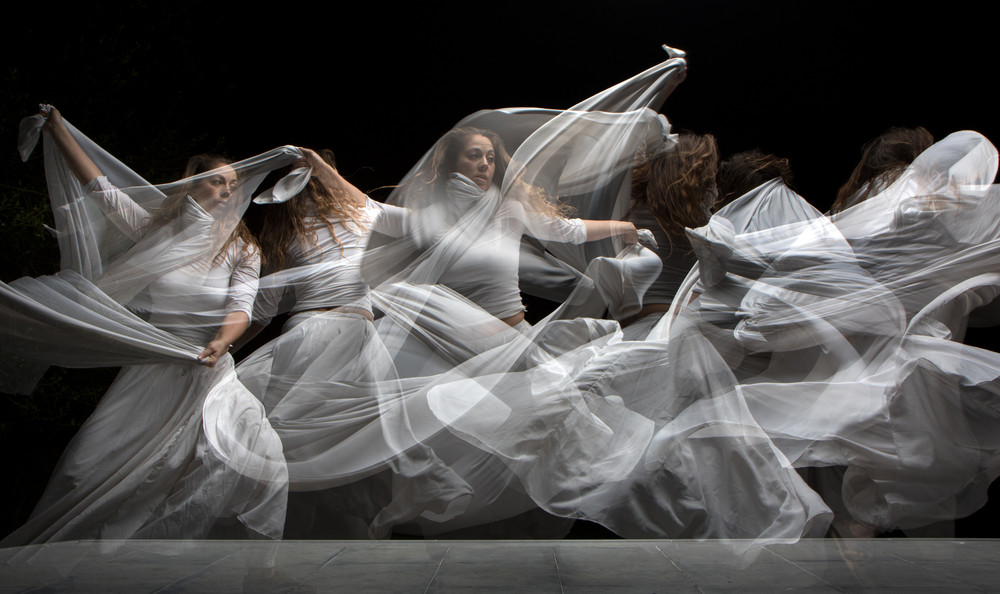 Denis Lécuyer-Hansel - Body postures | LensCulture
