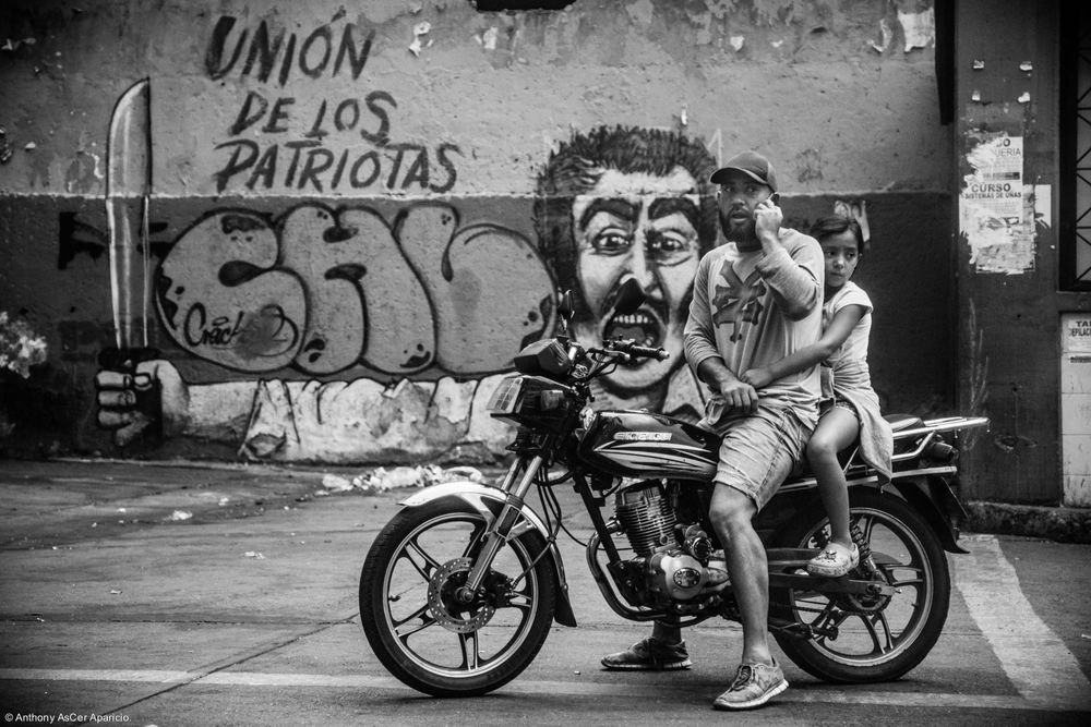 Anthony AsCer Aparicio - DAILY LIFE - BLACK & WHITE. | LensCulture