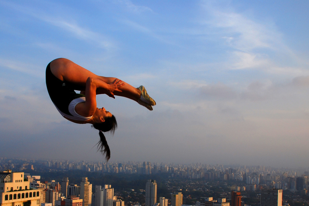 Karina Sechi - Flying girl | LensCulture