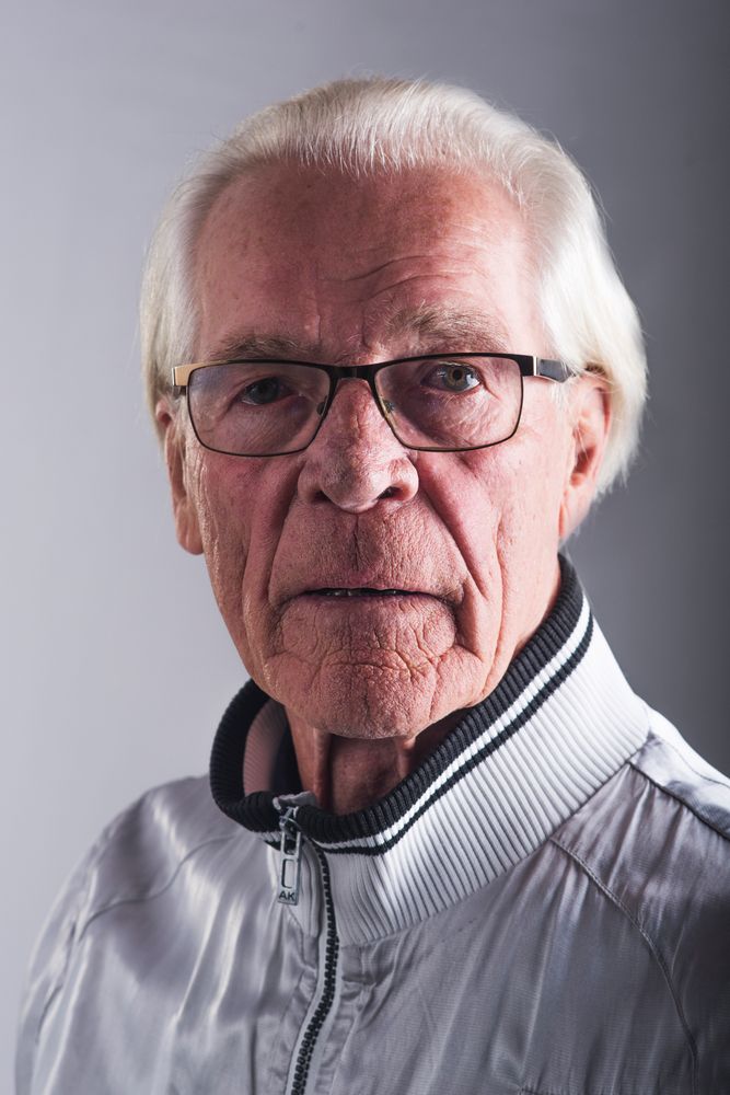 Rasmus Lind - Submission | LensCulture