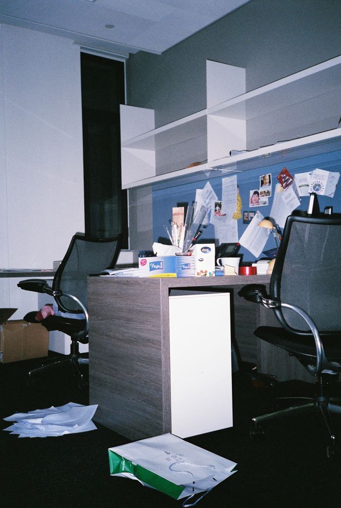 Ruiqi Liu - I CAN('T) SEE THE SHORE | LensCulture