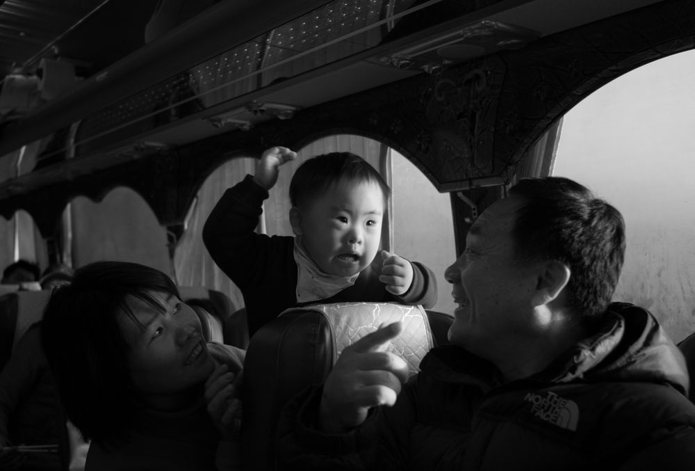 Alexander Treves - Eight refugee children: representing a global crisis ...