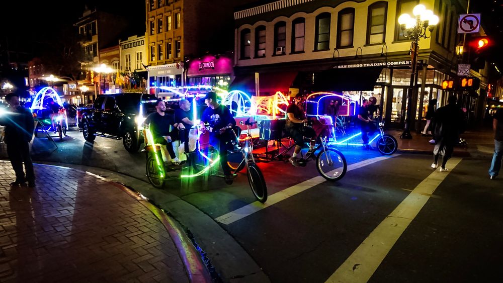 Erick Camacho - Life's Curiosities | LensCulture