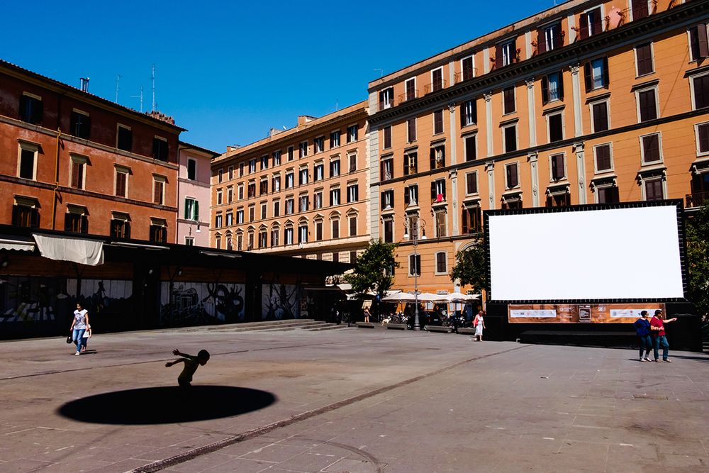 Rome, the City-Stage - Photographs and text by Reuven Halevi | LensCulture