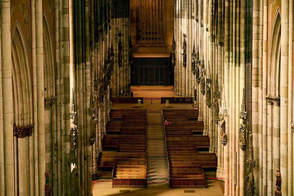 SUDDENLY ALONE IN COLOGNE CATHEDRAL - LensCulture