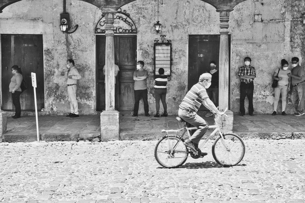 Jose Fares - Mi Vecino - My neighbor | LensCulture