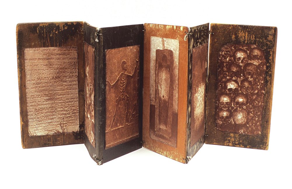 Beverly Rayner - Museum of Mesmerism & Psychic Art | LensCulture