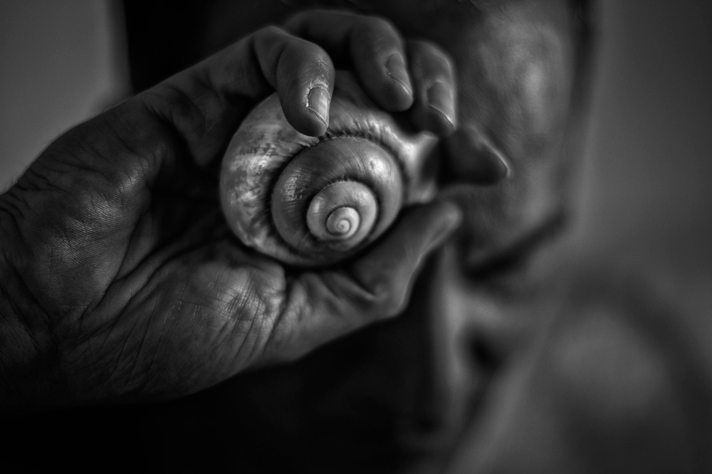 DIMITRIOS GIOVIS - Introspective self portraits | LensCulture