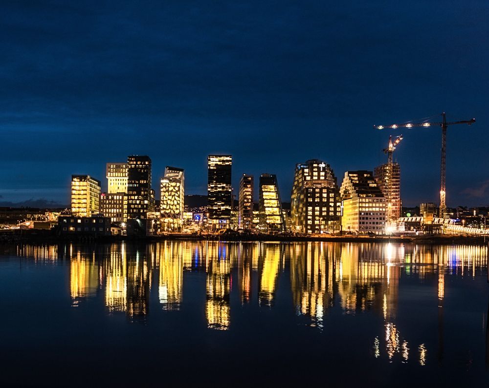 Gunnar Kopperud - Seaside view of Norwegian cities | LensCulture