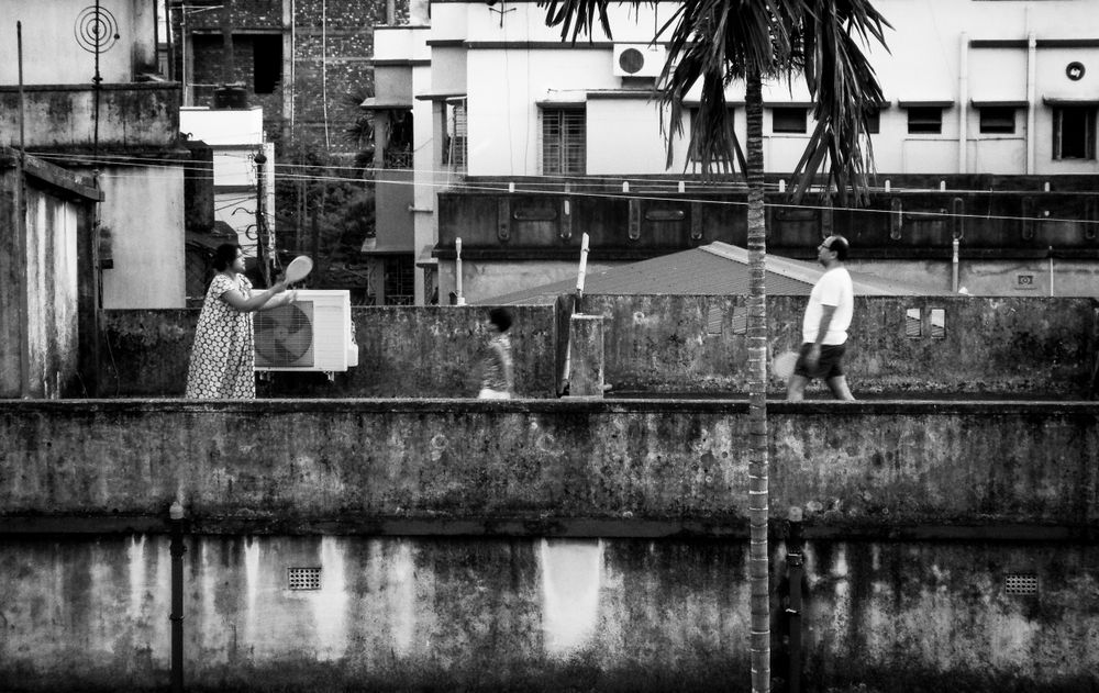 Upayan Chatterjee - INTO THE LIGHT | LensCulture