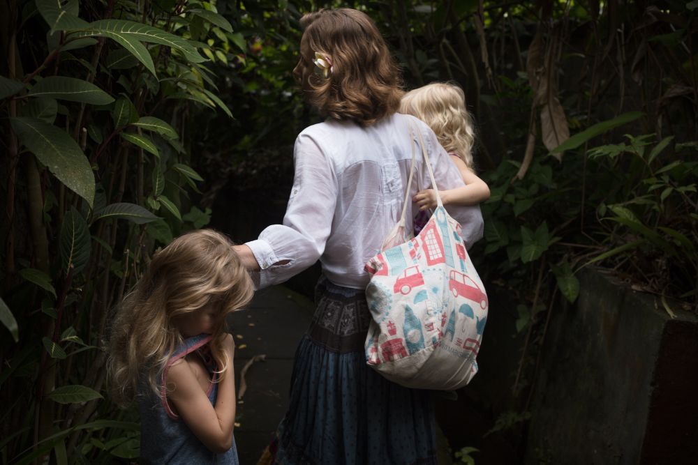 Elina Kostabi - ekki hugsa | LensCulture