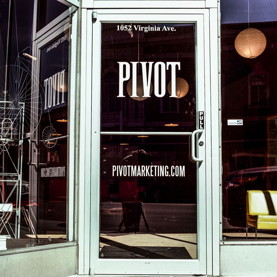 Steve Polston - Monuments of the City | LensCulture