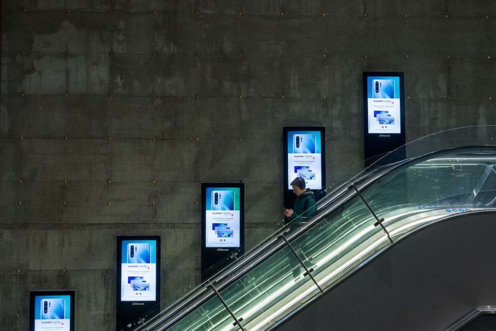 The world of advertising - LensCulture