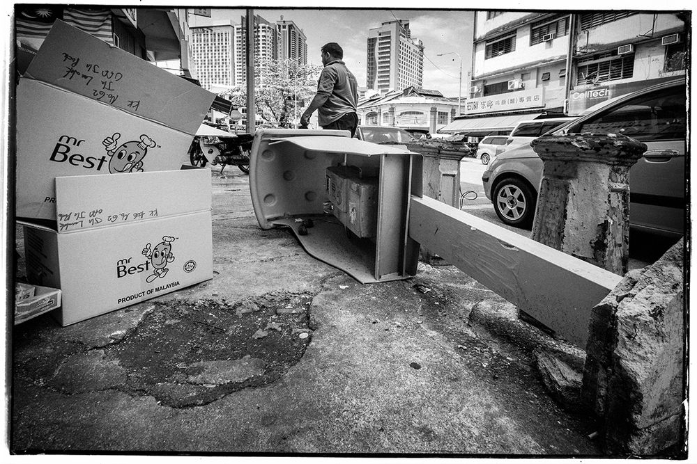 GERARD ALEXANDER FOX - Pay Phones Asia | LensCulture