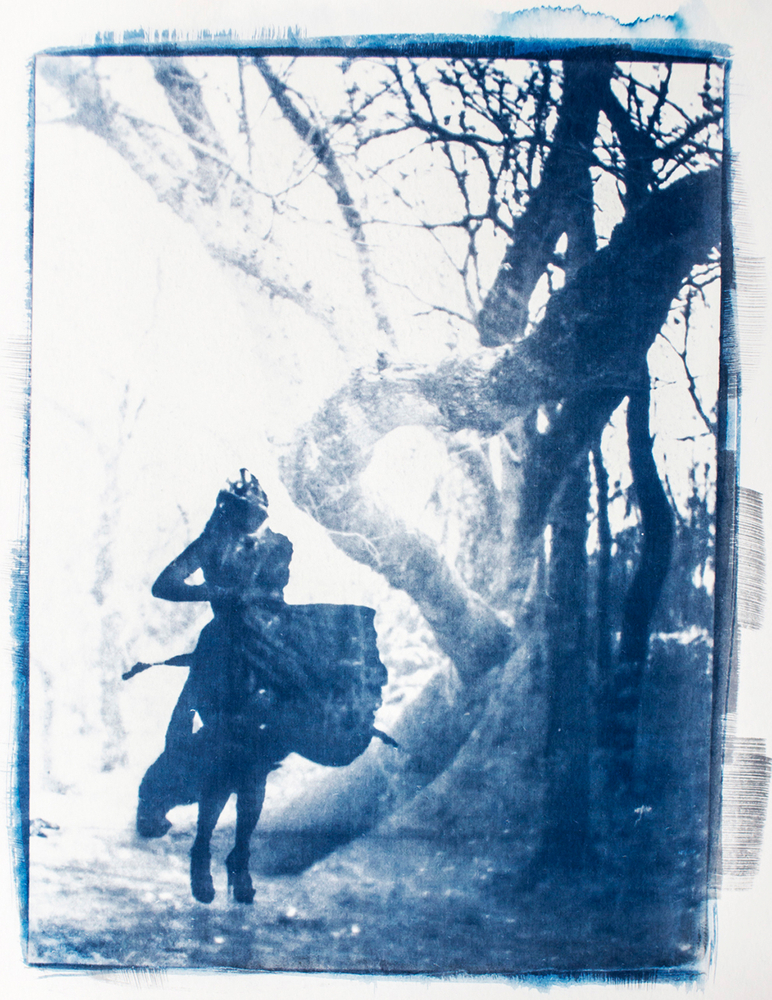 Jane Wiley - Worshiping Delilah... mood indigo | LensCulture