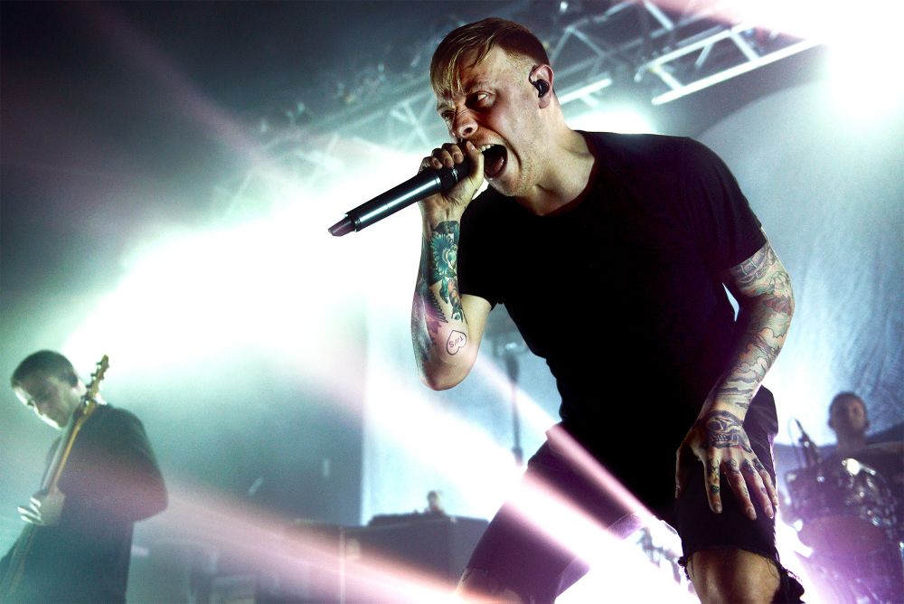 On-Stage - LensCulture